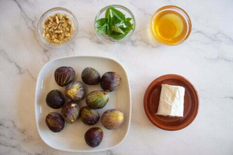 Fresh figs recipes (Grilled figs with goat cheese)