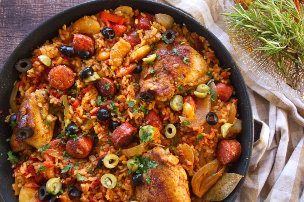 One Pan Spanish Chicken and Rice (Arroz con Pollo)